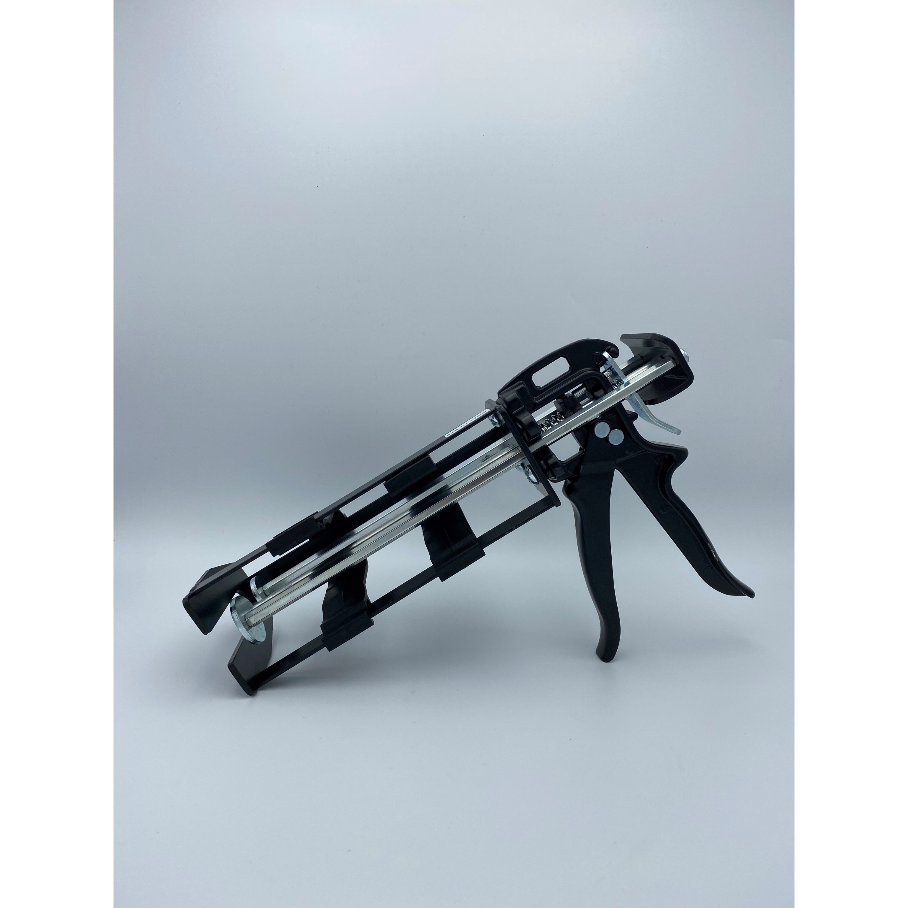 Dual Cartridge Manual Dispense Gun